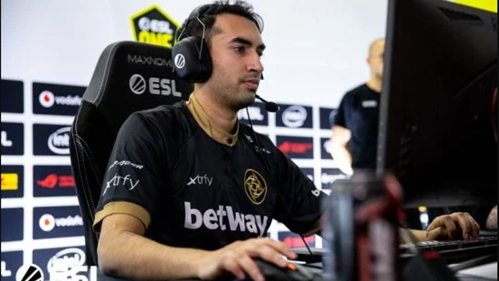 Saahil's Universe: A Tribute To Legend – blix.gg