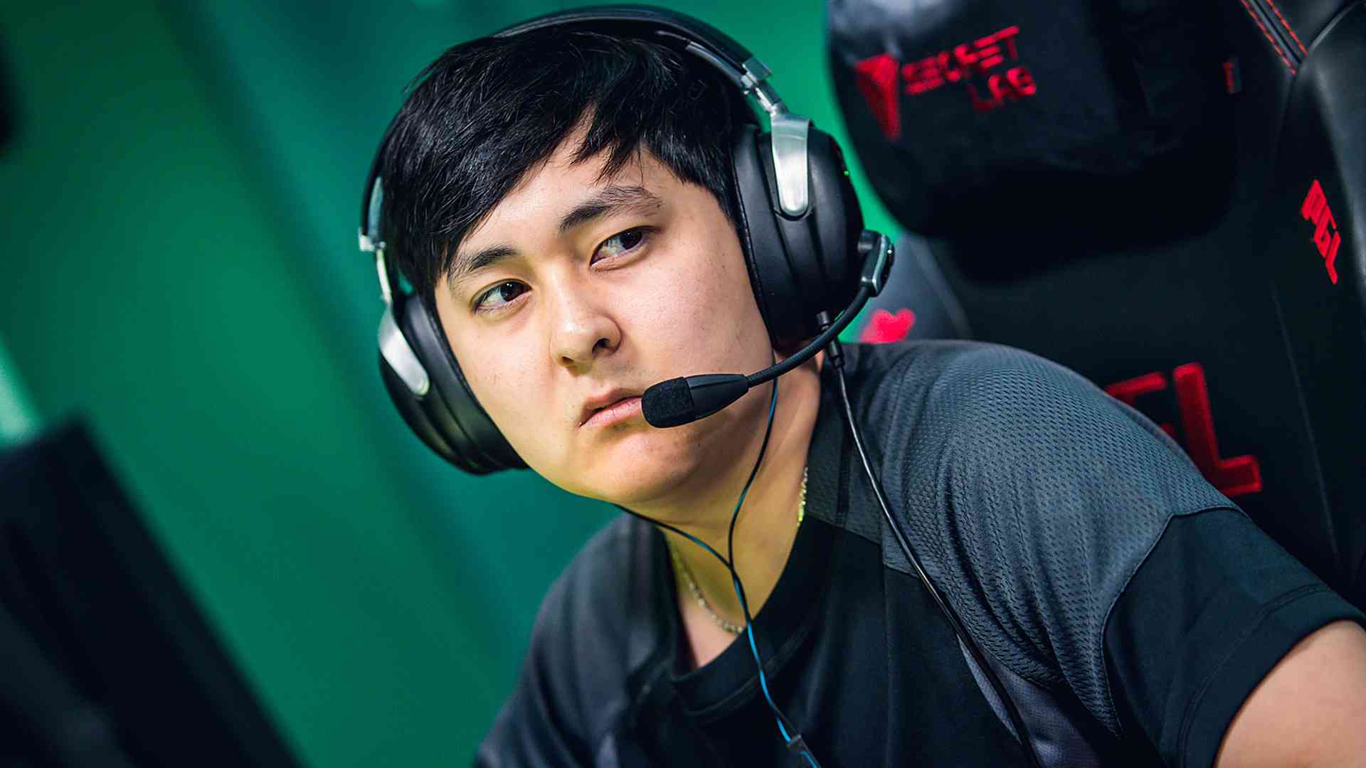 HObbit Joins 1win – blix.gg